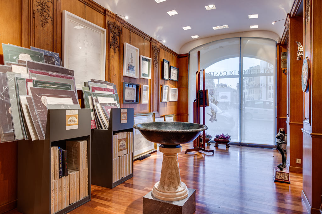 Gallery – Antichità | Alberto Di Castro